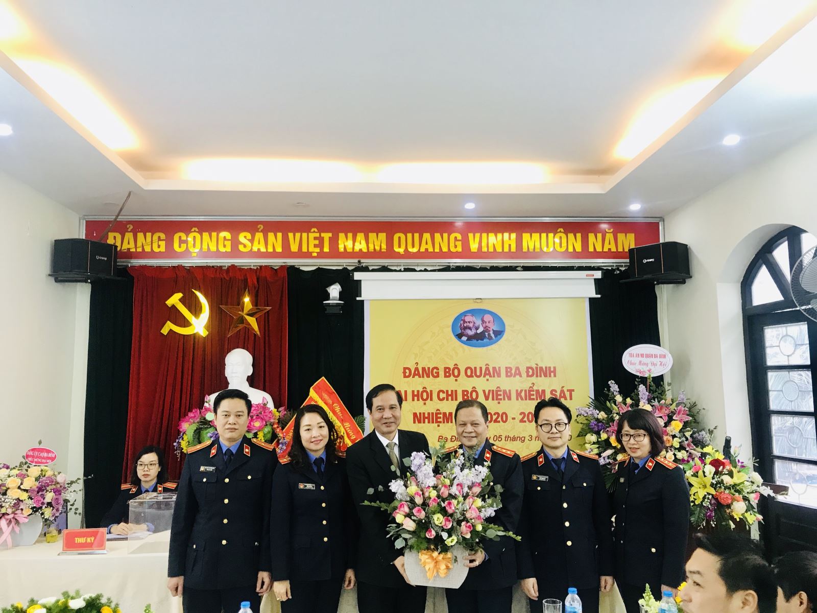 Chi bộ Viện KSND các quận/huyện Ba Đình, Đan Phượng tổ chức thành công Đại hội Chi bộ nhiệm kỳ ...